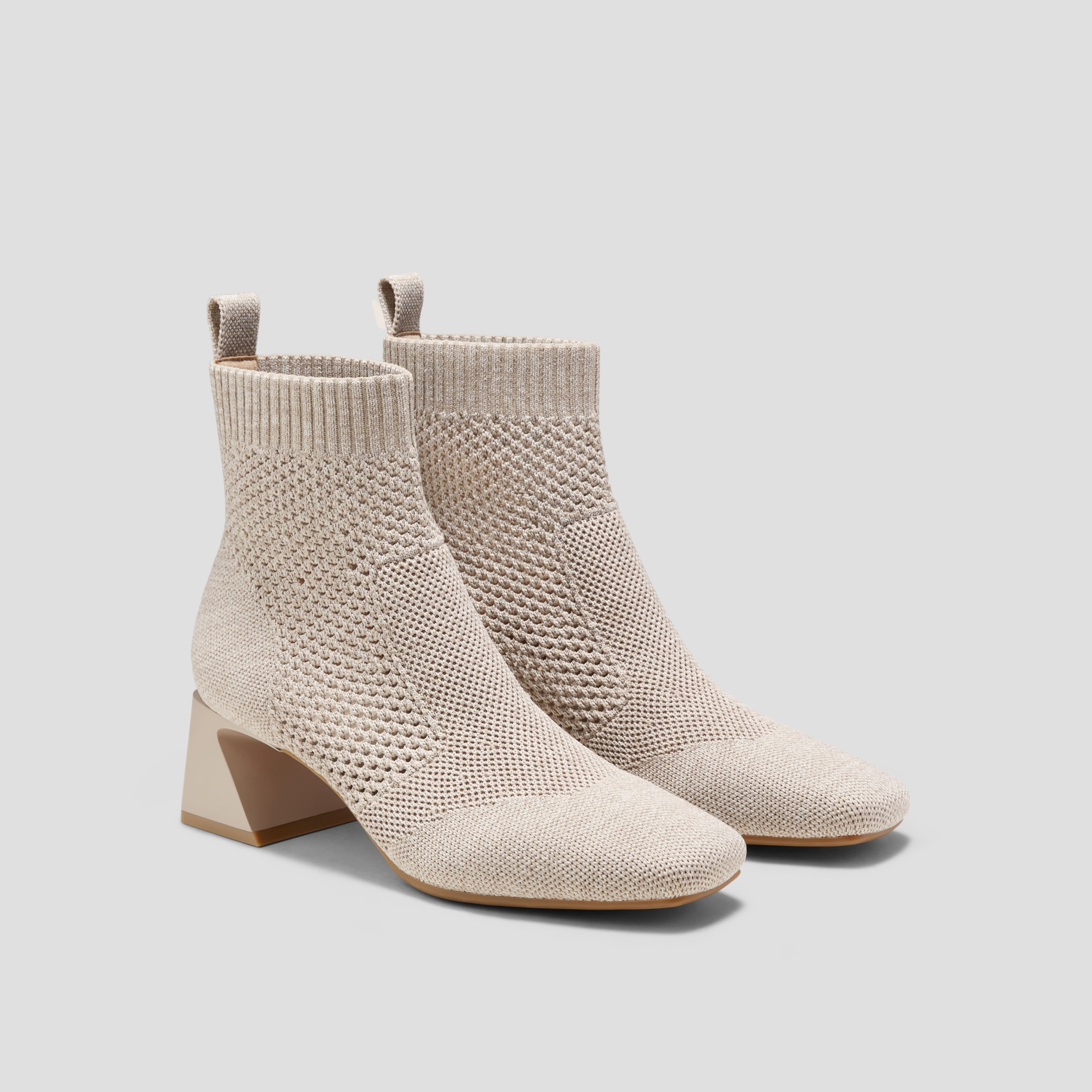 Collection - Sustainable, Comfortable and Machine Washable Shoes | VIVAIA