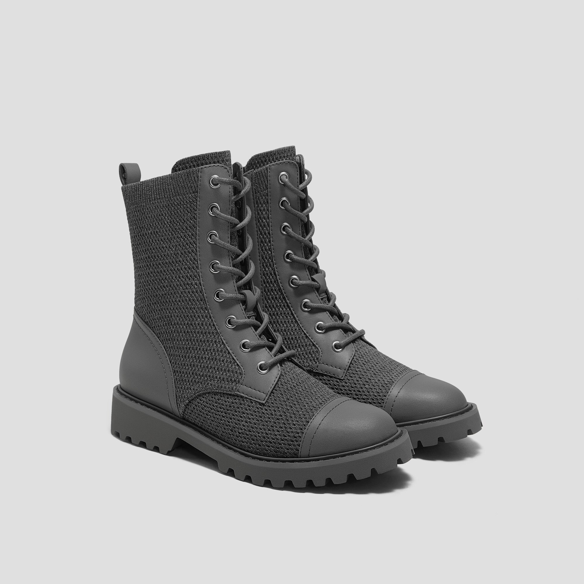 Collection - Sustainable, Comfortable and Machine Washable Shoes | VIVAIA
