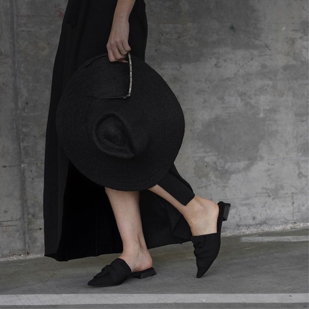 Official Website of VIVAIA Shoes | Comfortable, Sustainable & Washable ...