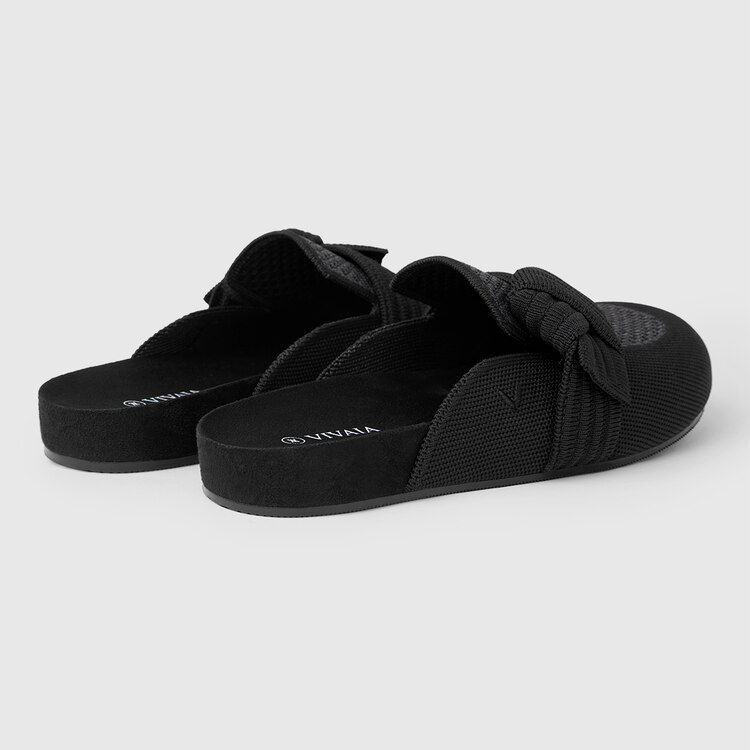 Lauren Round-toe Sandals in Black-Women's Sustainable Shoes | VIVAIA