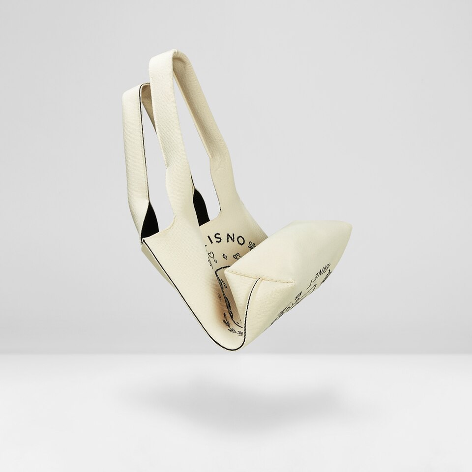 Yoki Tote Bag in Planet Earth-Sustainable & Washable Knitbags | VIVAIA