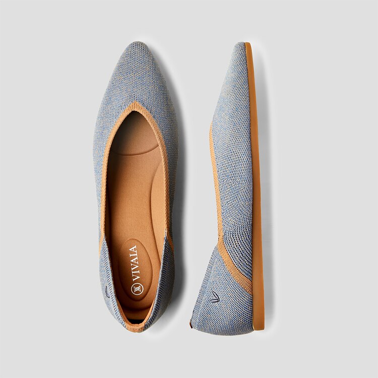 Vienna Pointed-Toe V-Cut Flats in Sandy Blue-Sustainable&Washable | VIVAIA