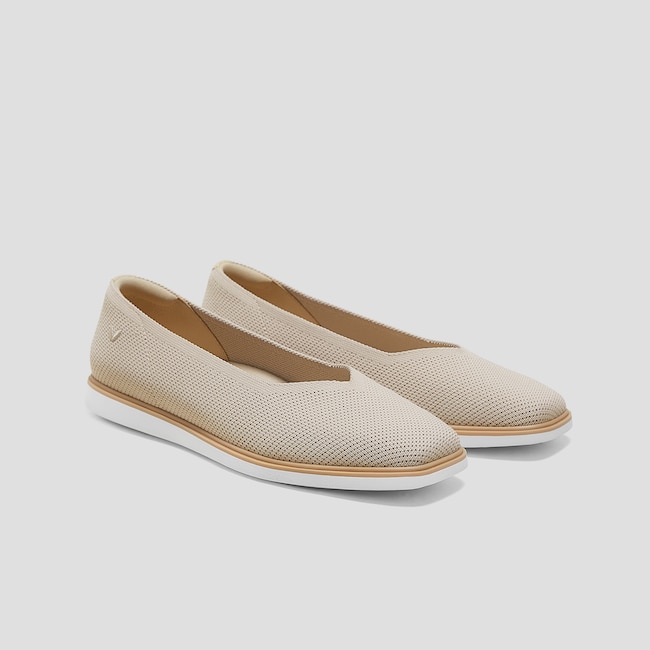 Women's Flats: Comfortable, Sustainable & Washable Flat Shoes | VIVAIA